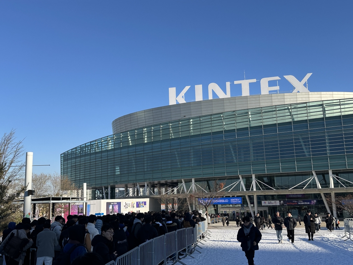 역대급 한파에도 인산인해···겜덕후 총결집한 'AGF2025' - 뉴스웨이